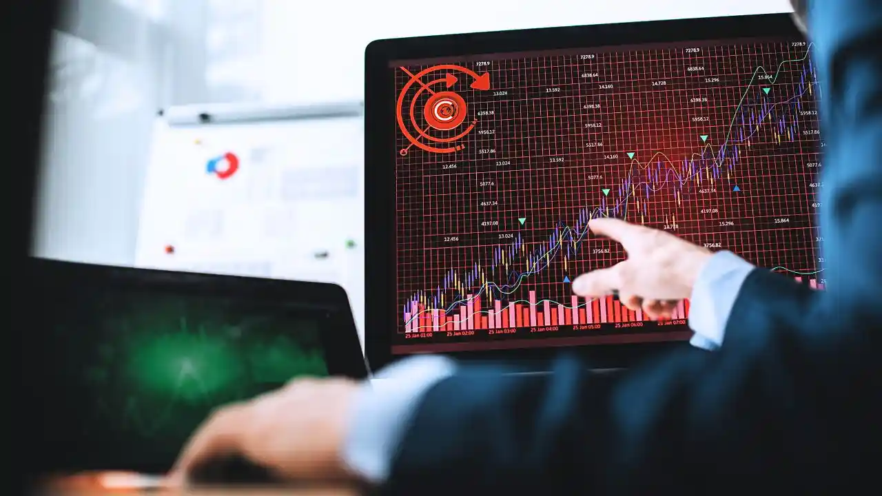 How to Exploit Analyst Fresh Upgrades and Downgrades | Real Trading